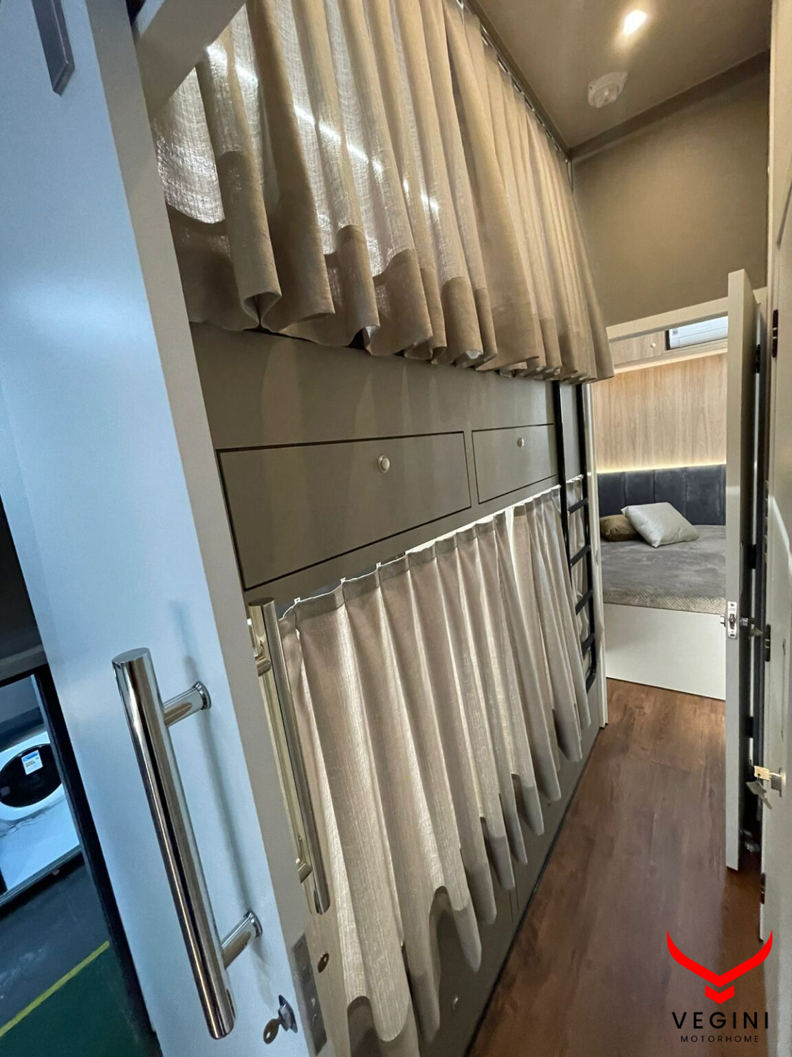 Motorhome em Scania 450s – Vegini