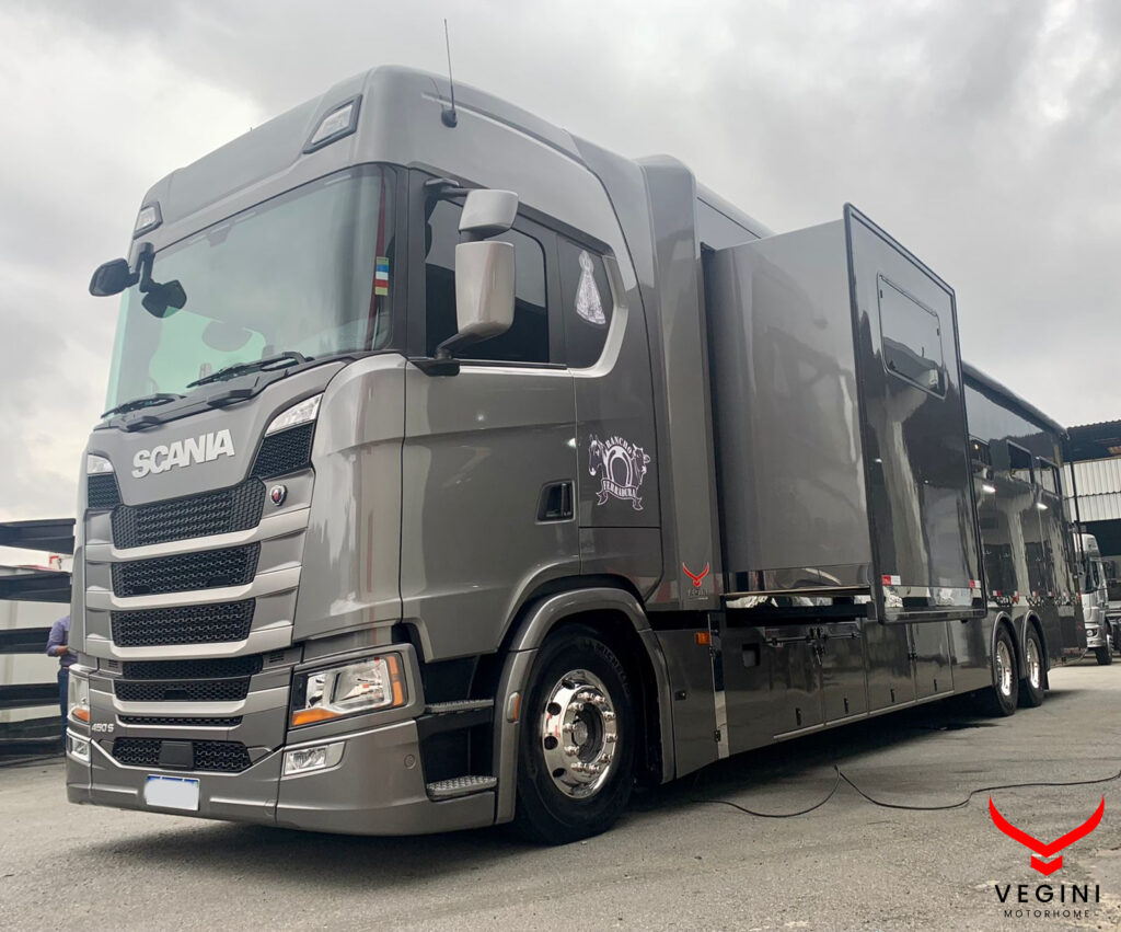 Motorhome em Scania 450s – Vegini